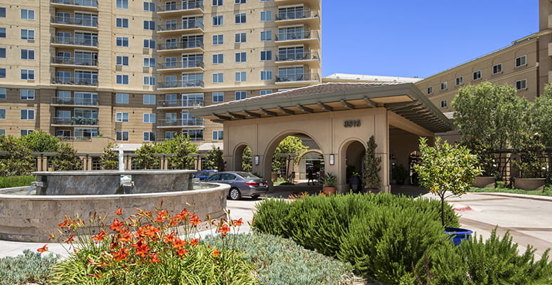Our Community | Vi at La Jolla Village