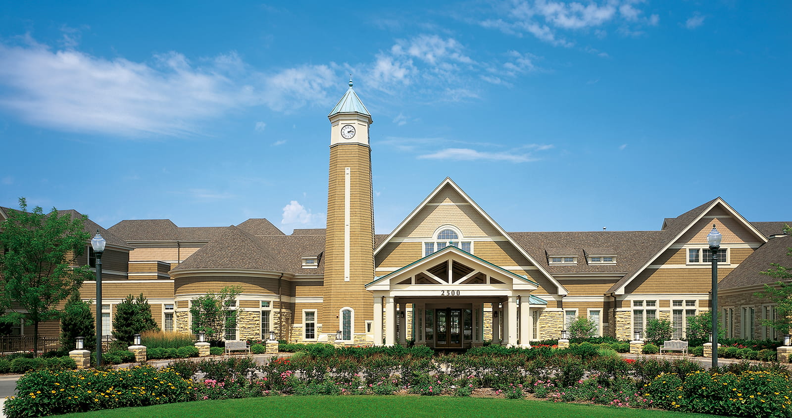 Luxury Senior Living in Glenview, IL | Vi at The Glen
